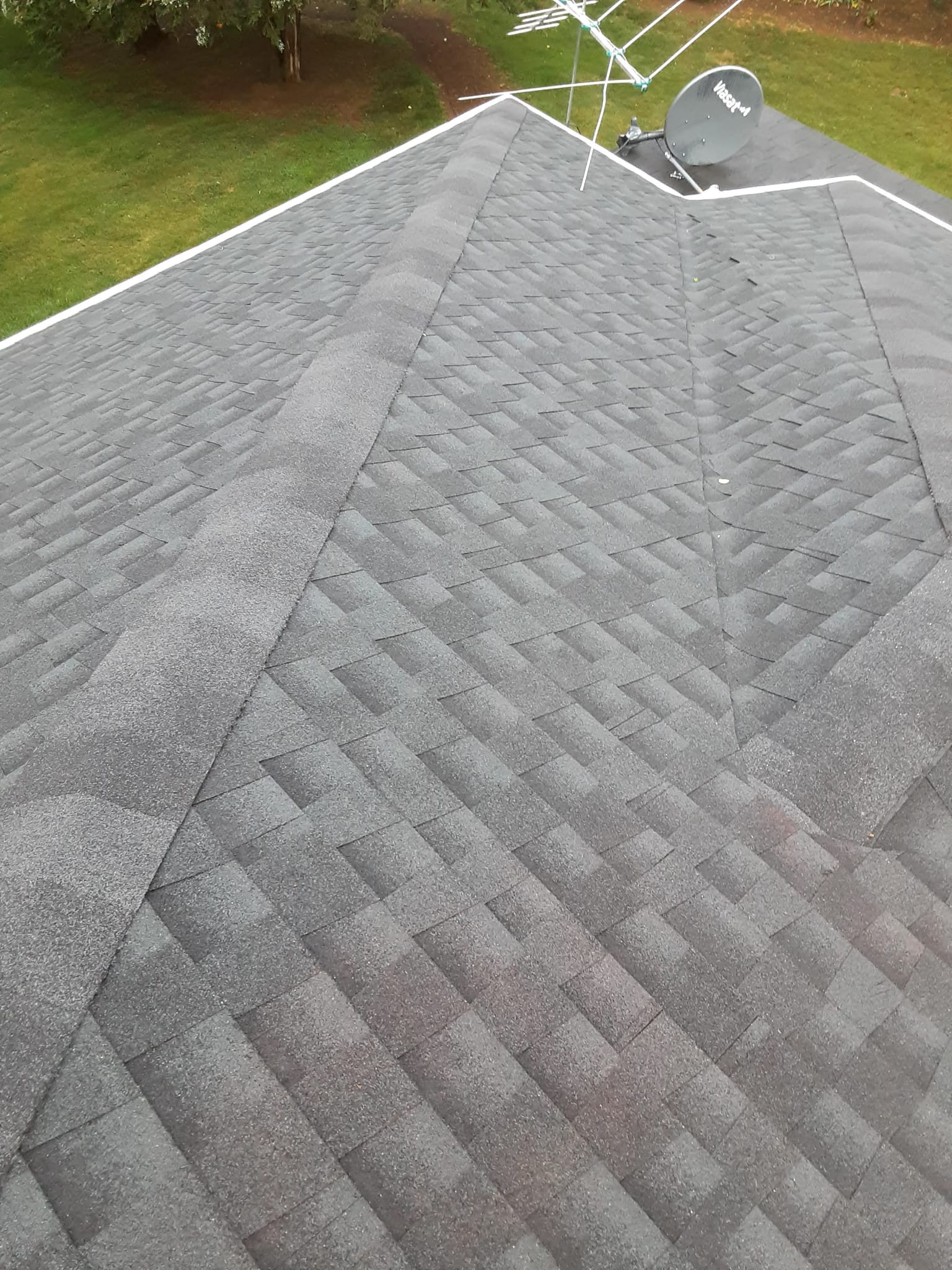 Shingles Roofing - Reyes Roofing LLC